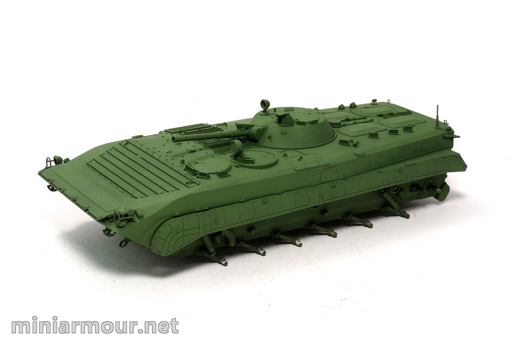 BMP 1: Part 3 – Preshade and base coat – MiniArmour